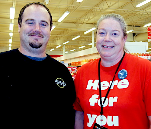 Acts of Kindness: Serving in retail grocery for 28 years, she goes ...