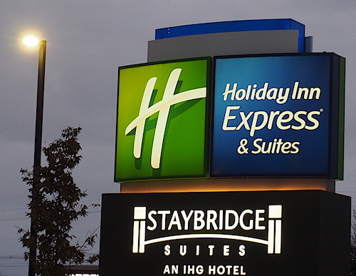 Local Hotel owners make major donation to Aquatic and Wellness Centre ...